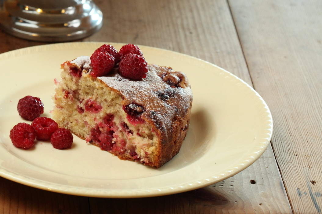 Fresh Raspberry Cake with Sangiovese Verjuice Syrup - Maggie Beer